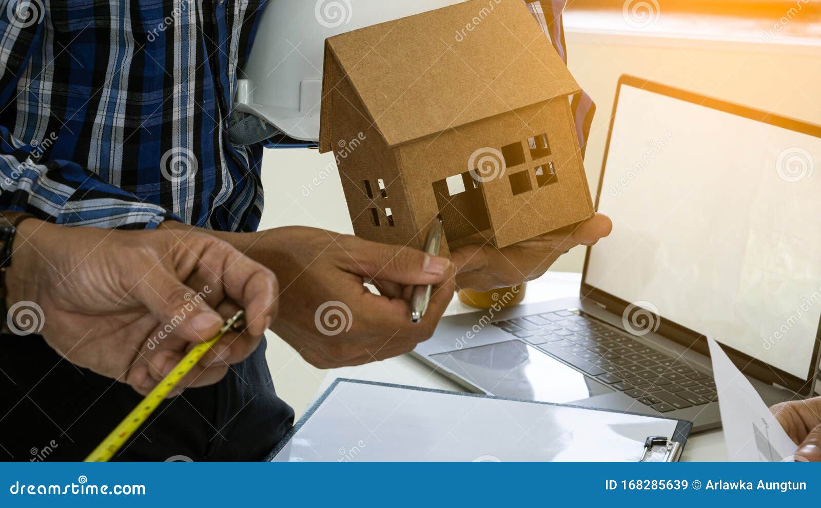 Successful Engineering Teams, Foreman, and Multi-handed Workers are ...