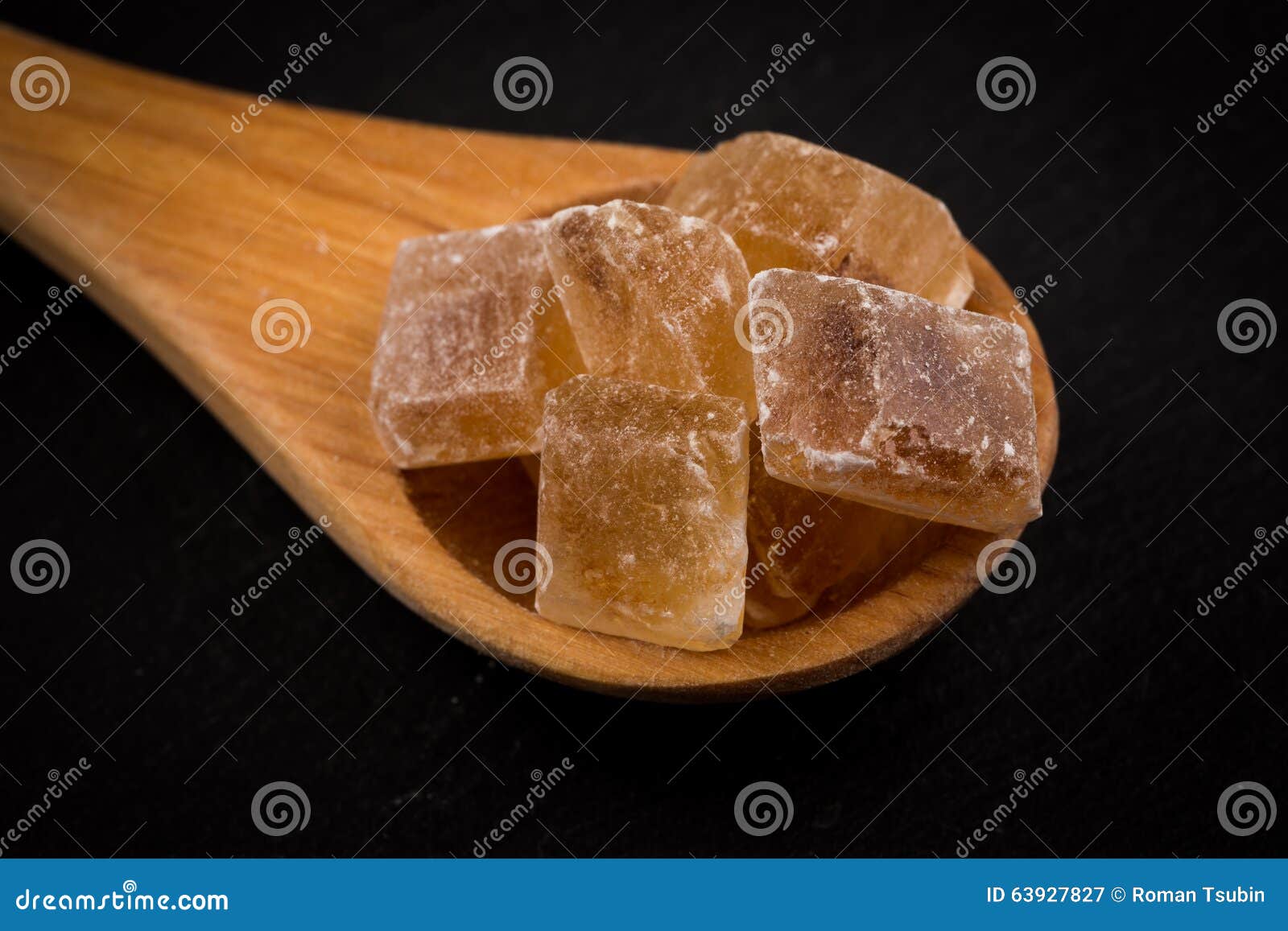 Sucre roux de sucrerie image stock. Image du cristal - 63927827