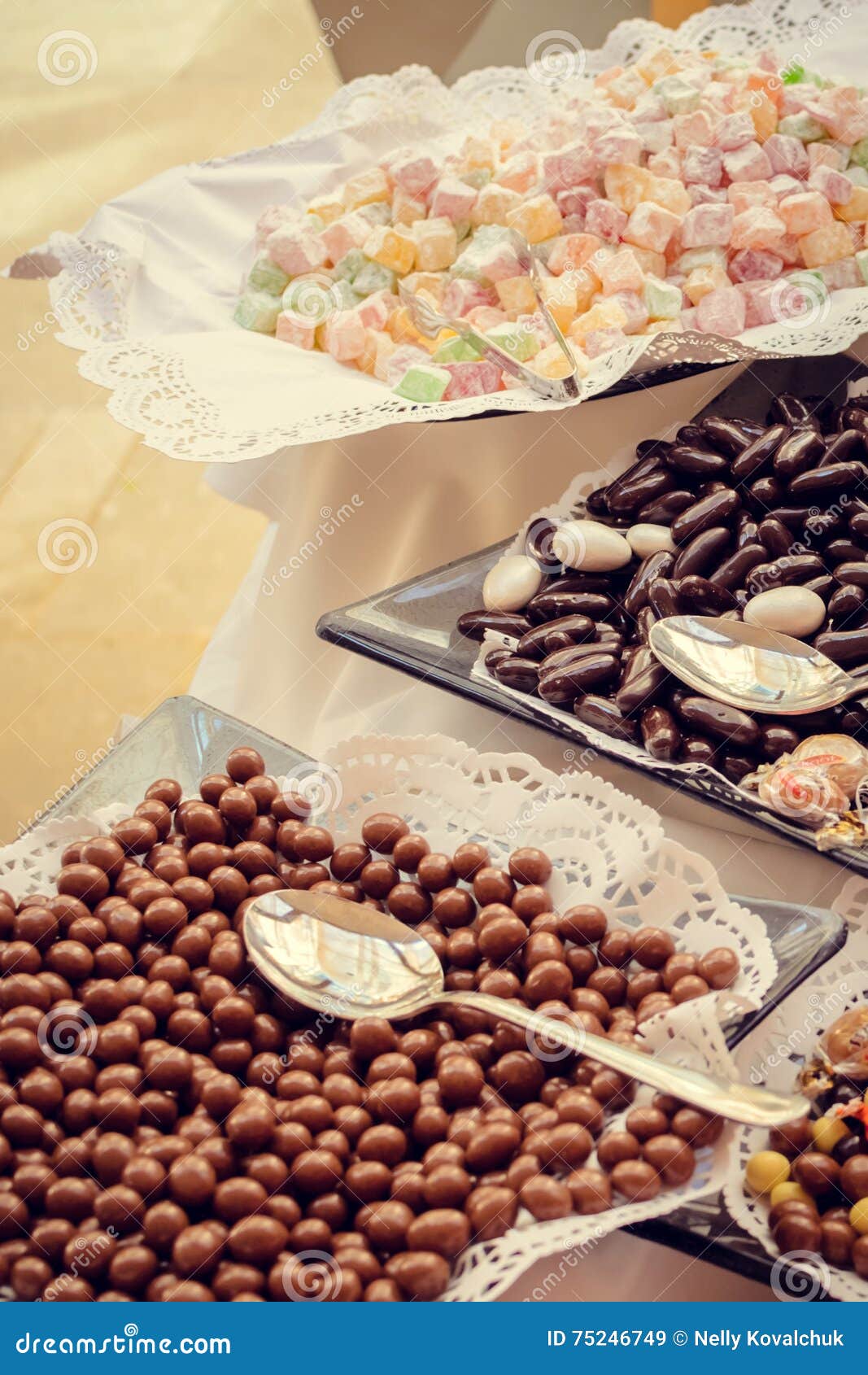 Sucreries Traditionnelles De La Turquie Image stock - Image du sucre ...