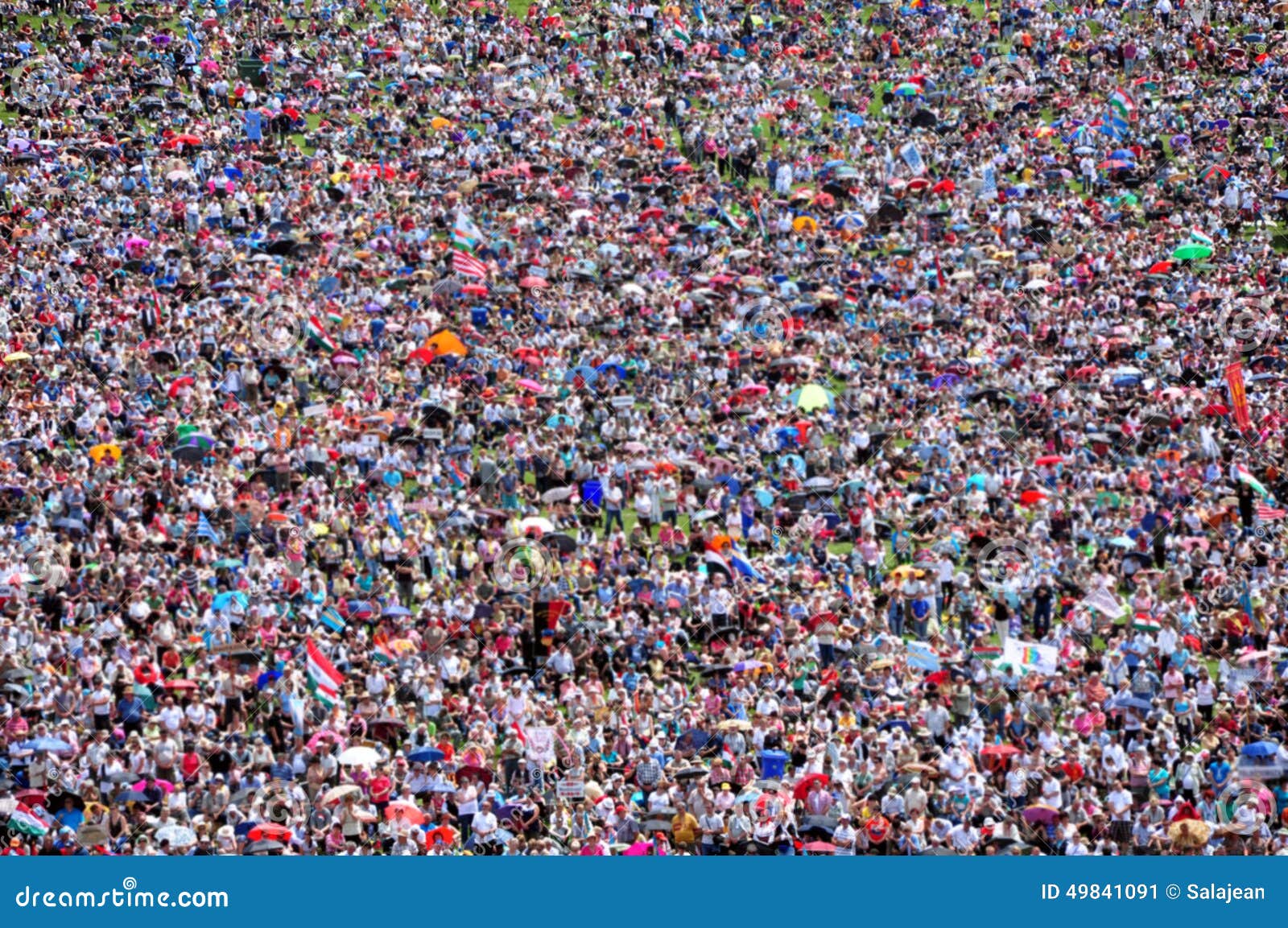 Suddig Folkmassa Av Folkbakgrund Fotografering för Bildbyråer - Bild av ...