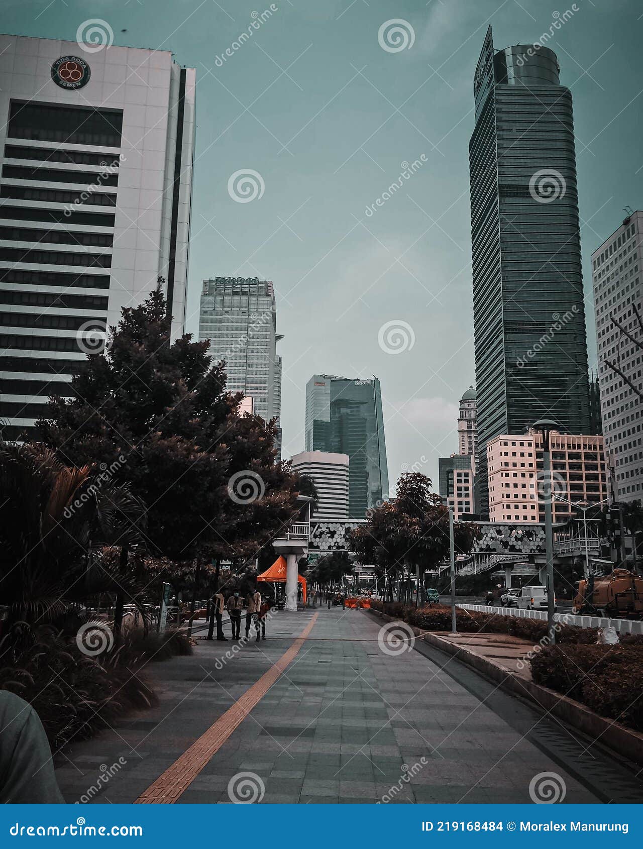 Sudirman Sidewalk editorial stock image. Image of landmark - 219168484