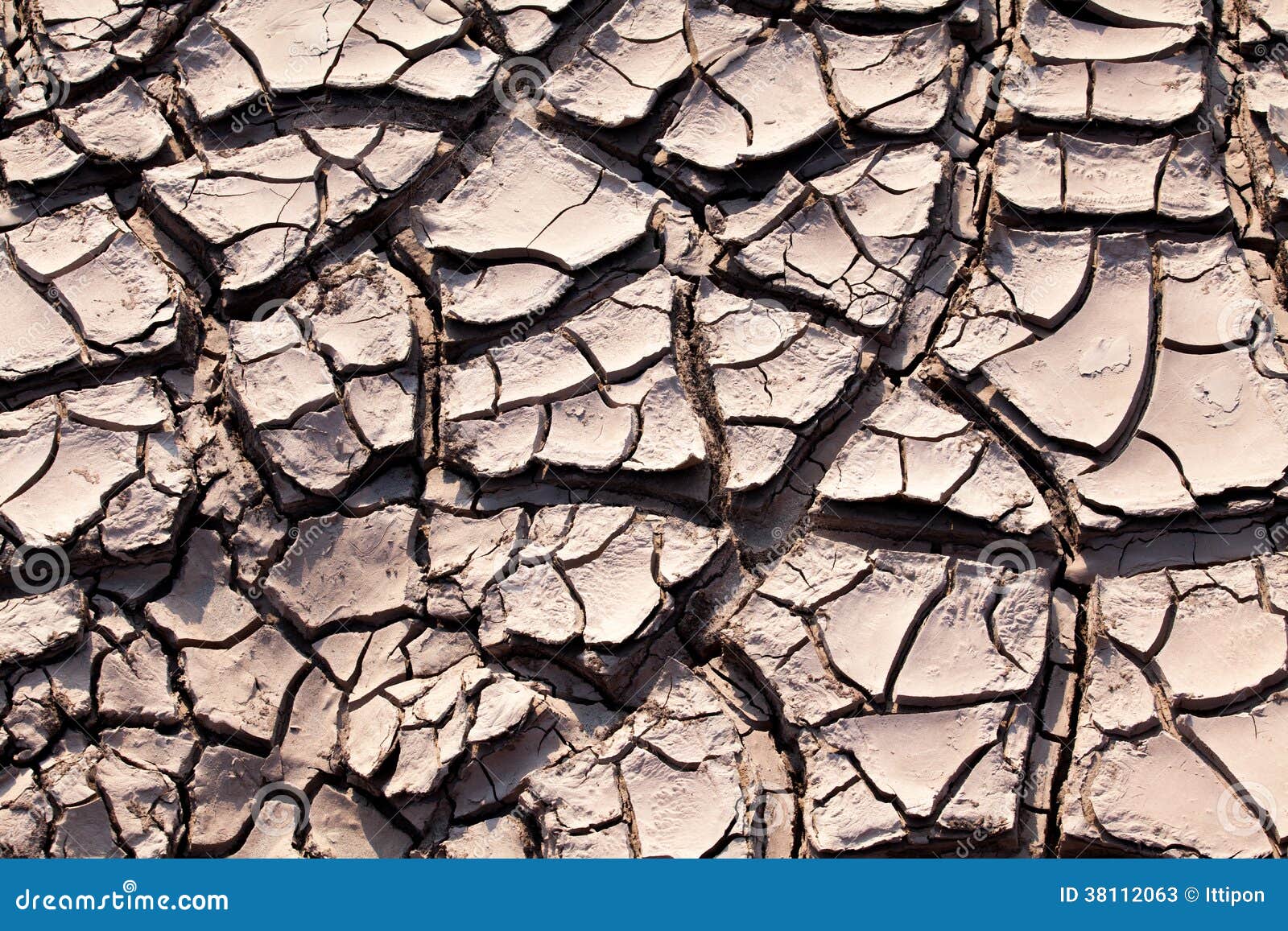 Suelo agrietado imagen de archivo. Imagen de fractura - 38112063