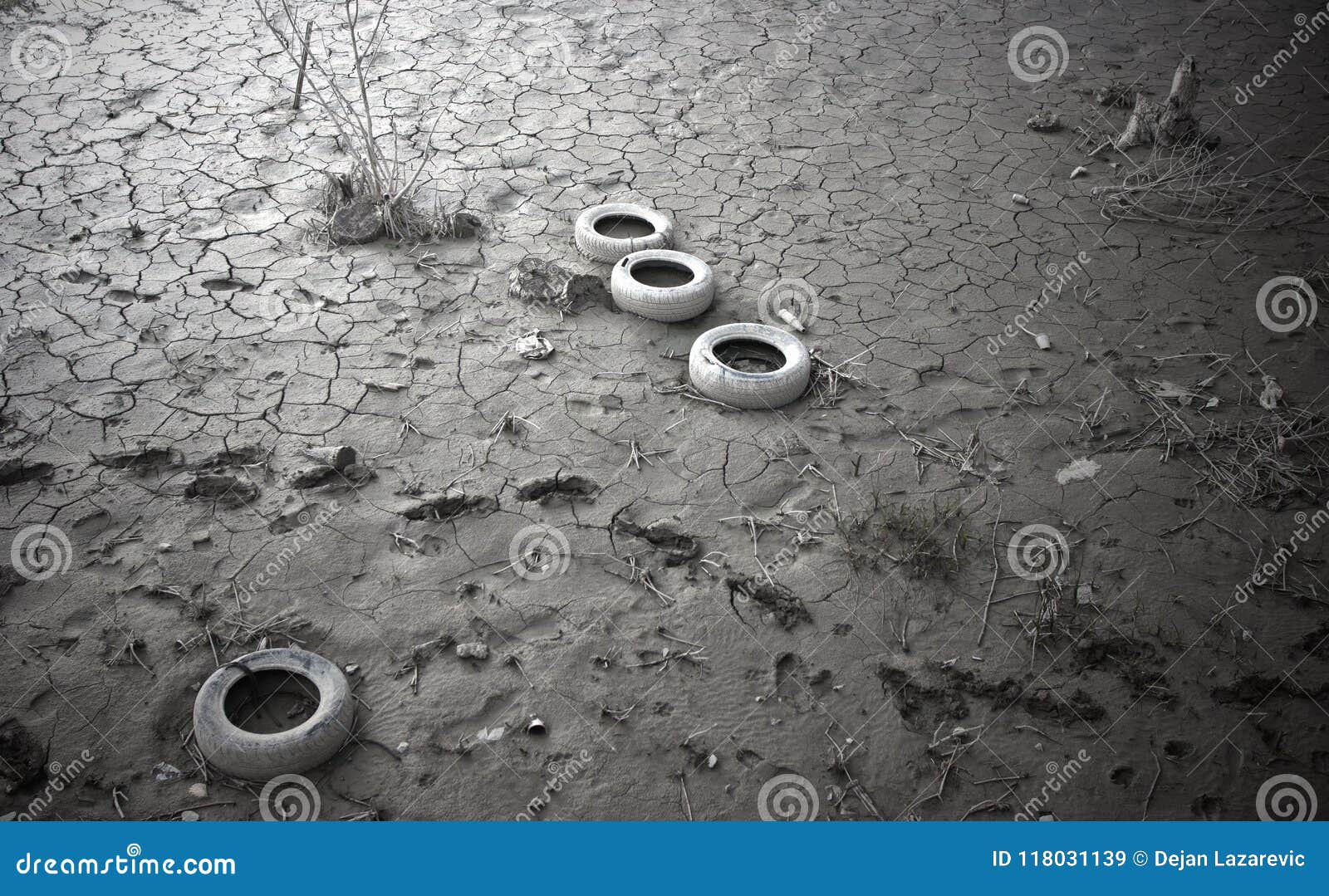 Suelo contaminado imagen de archivo. Imagen de desastre - 118031139