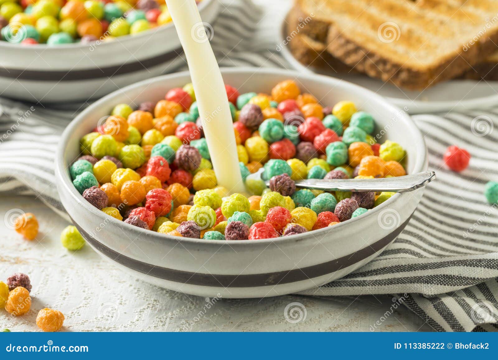 Sugar Breakfast Cereal Colorido Foto de archivo - Imagen de desayuno ...