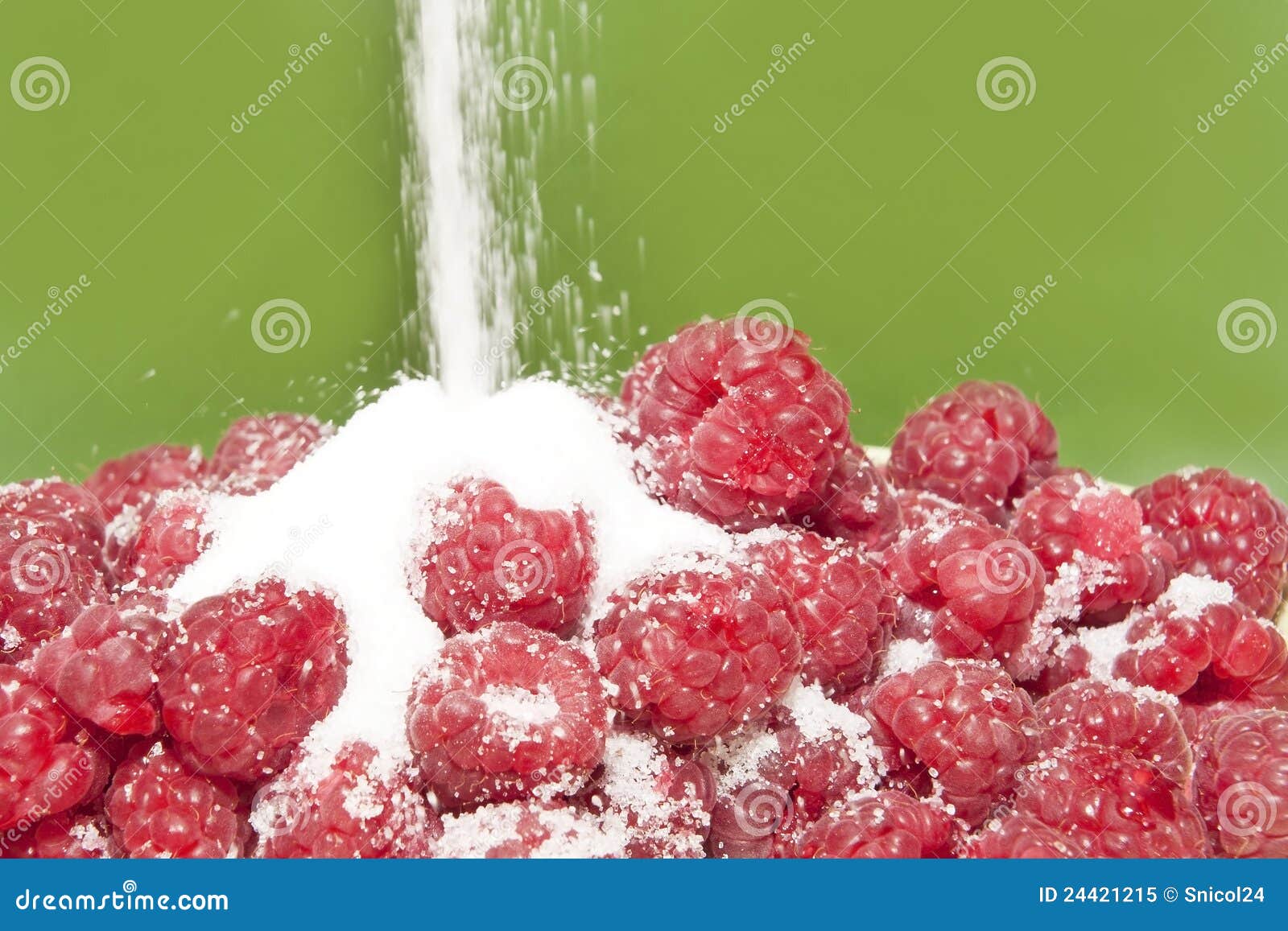 Sugar on raspberries stock image. Image of fresh, green - 24421215