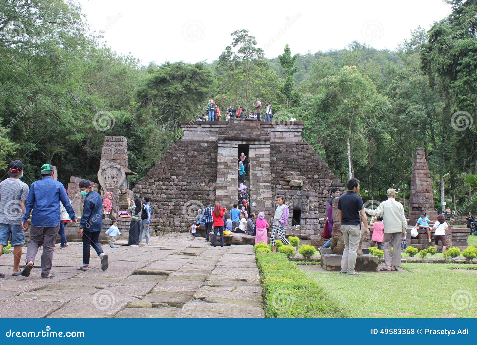 Sukuh Temple editorial stock photo. Image of main, mount - 49583368