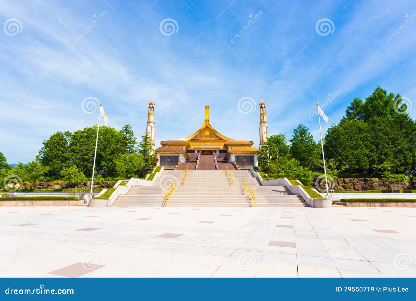 Sukyo Mahikari Front Steps Hid-Takayama Centered H Imagem de Stock ...