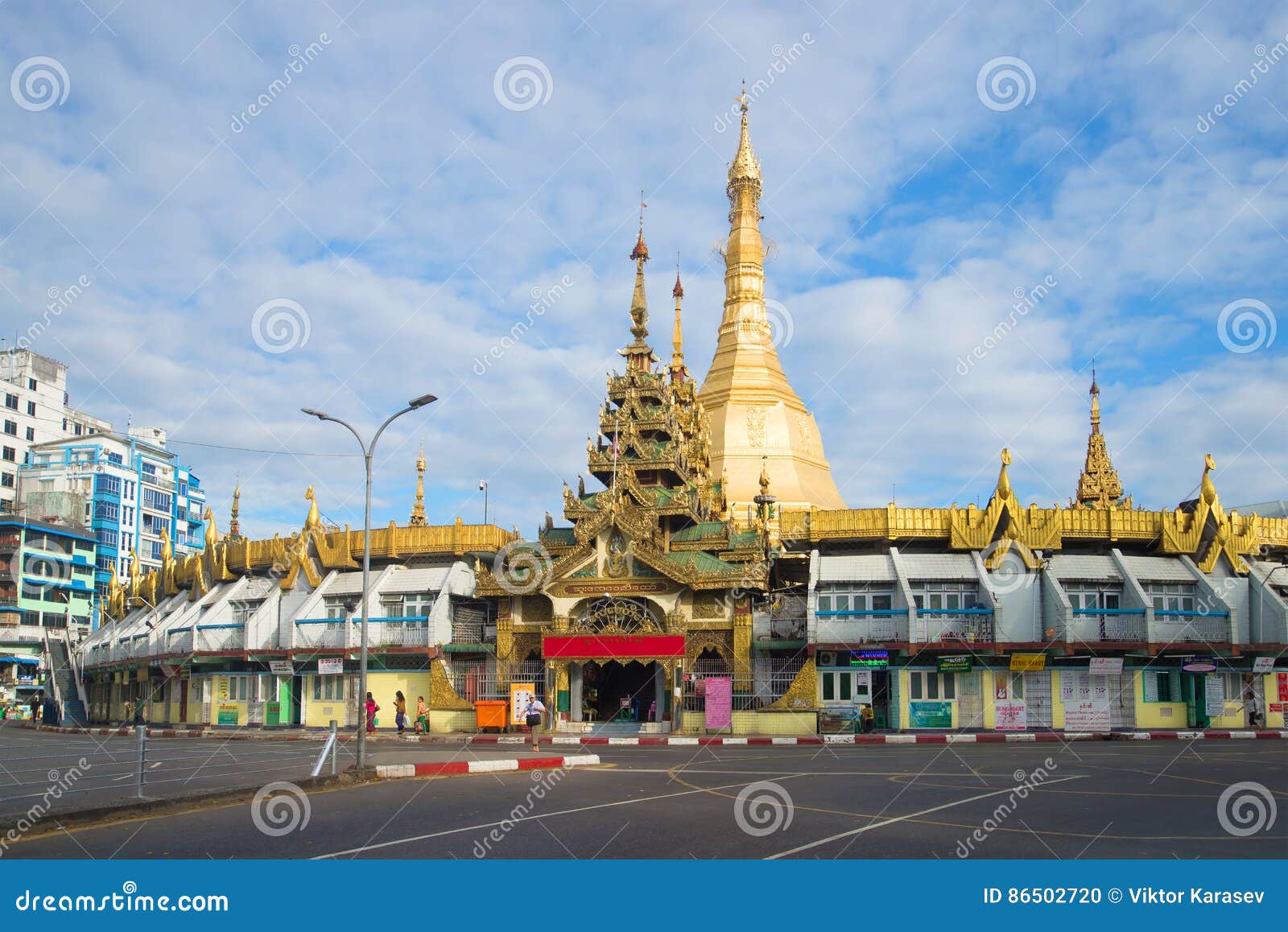 Sule Pagoda in the Town Square. Yangon, Myanmar Editorial Image - Image ...