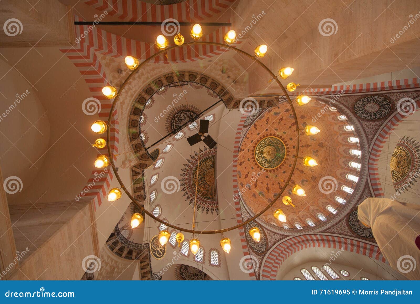 Suleimania Mosque editorial image. Image of mpandja, mosque - 71619695