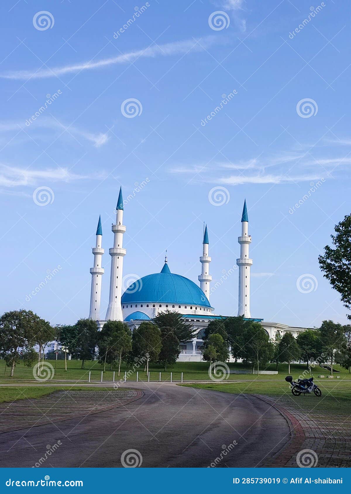 Sultan Iskandar Mosque in Johor Stock Image - Image of masjid, bahru ...