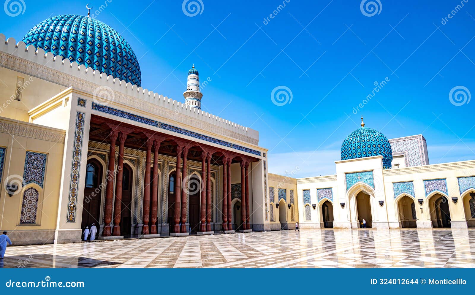 Sultan Qaboos Grand Mosque in Sohar, Oman Stock Photo - Image of mosque ...