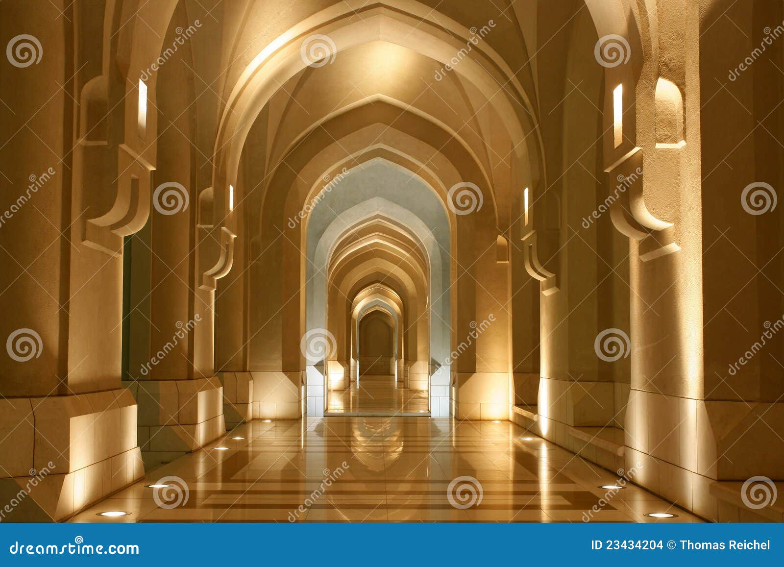 Sultanato De Oman, Archway - Arquitetura Oriental Foto de Stock ...