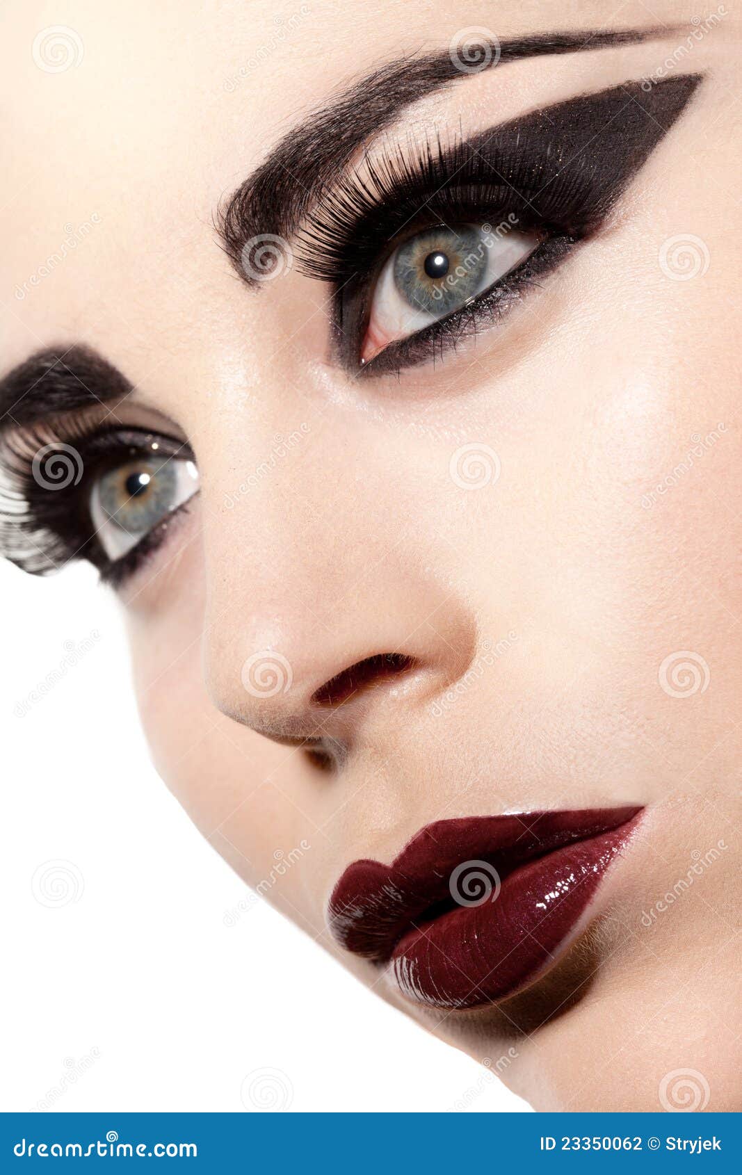 Gothic Red Makeup