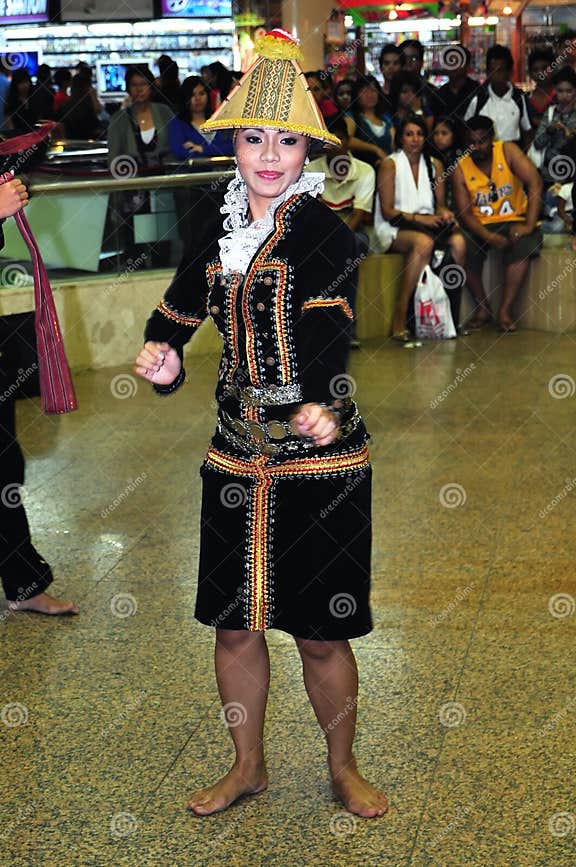 Sumazau Dance editorial stock photo. Image of cycle, restoration - 19595718