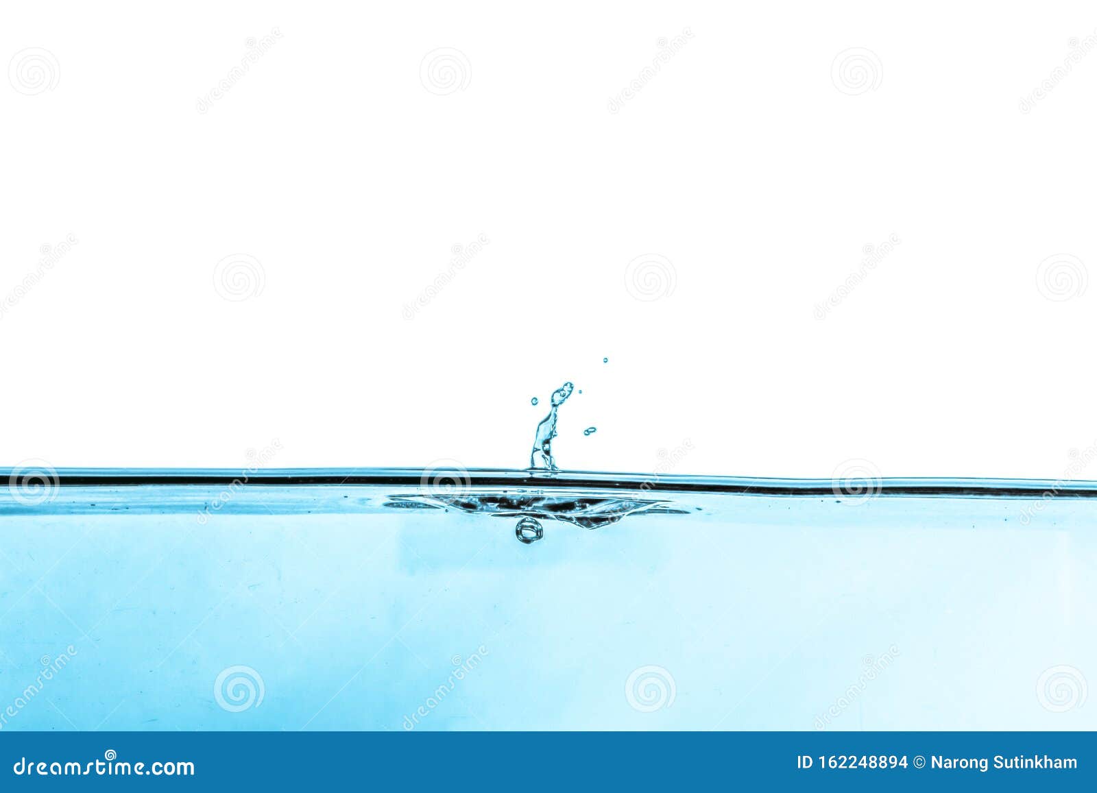 Sumergir El Agua Suave Y Salpicar Agua Foto de archivo - Imagen de ...