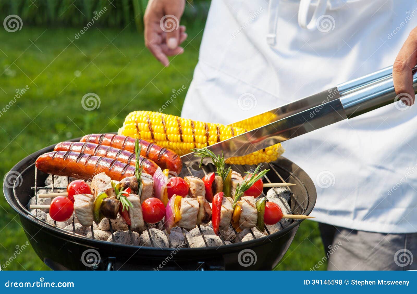Summer Barbecue stock photo. Image of drink, preparation - 39146598