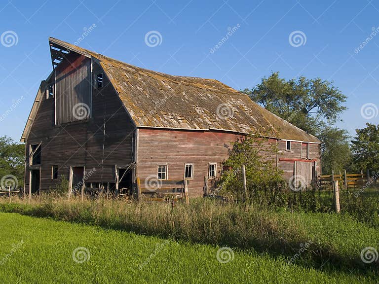 Summer Barn stock image. Image of wooden, america, pastoral - 4237235