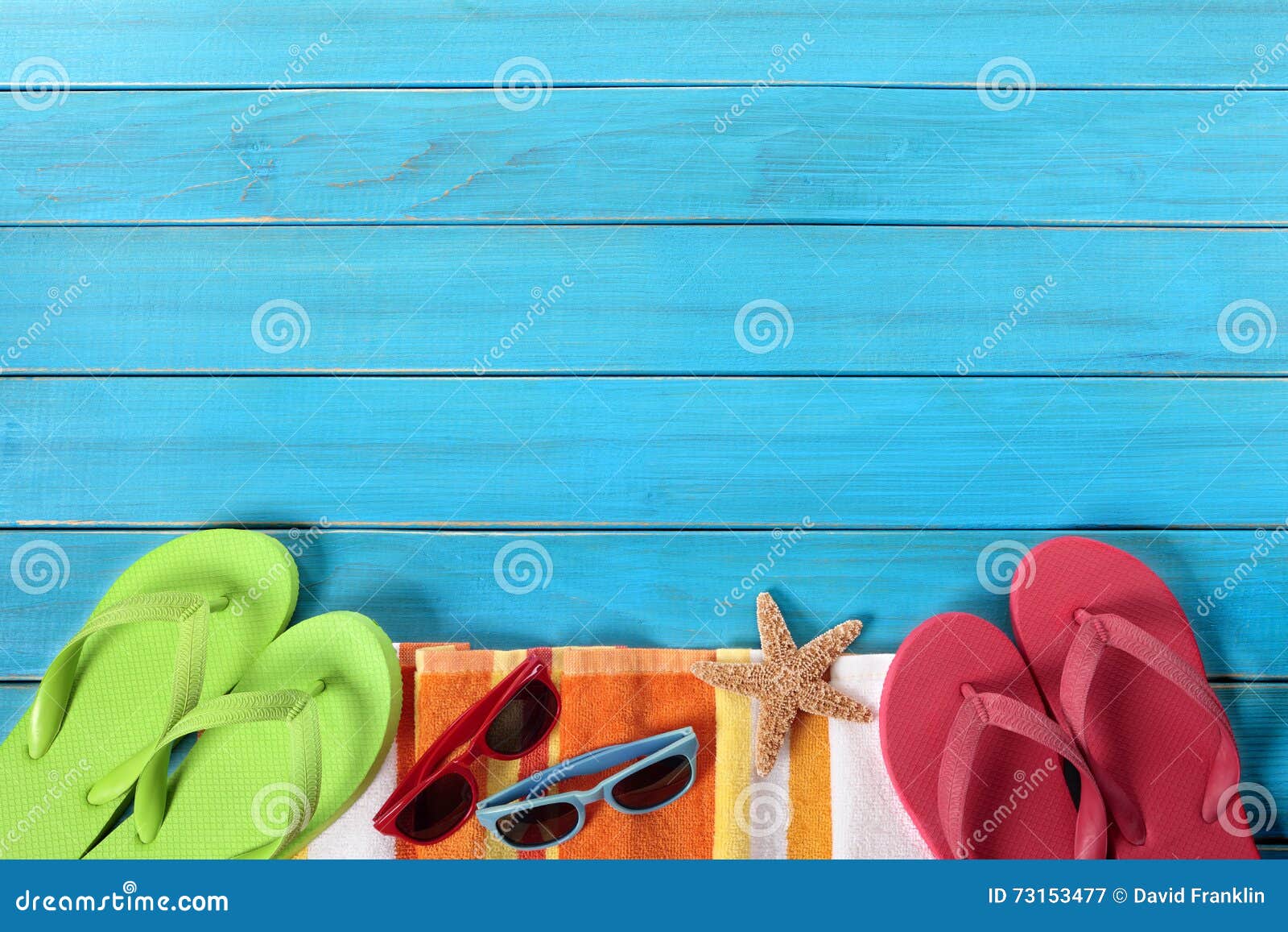 Summer Beach Background Border, Sunglasses, Flip Flops, Copy Space ...