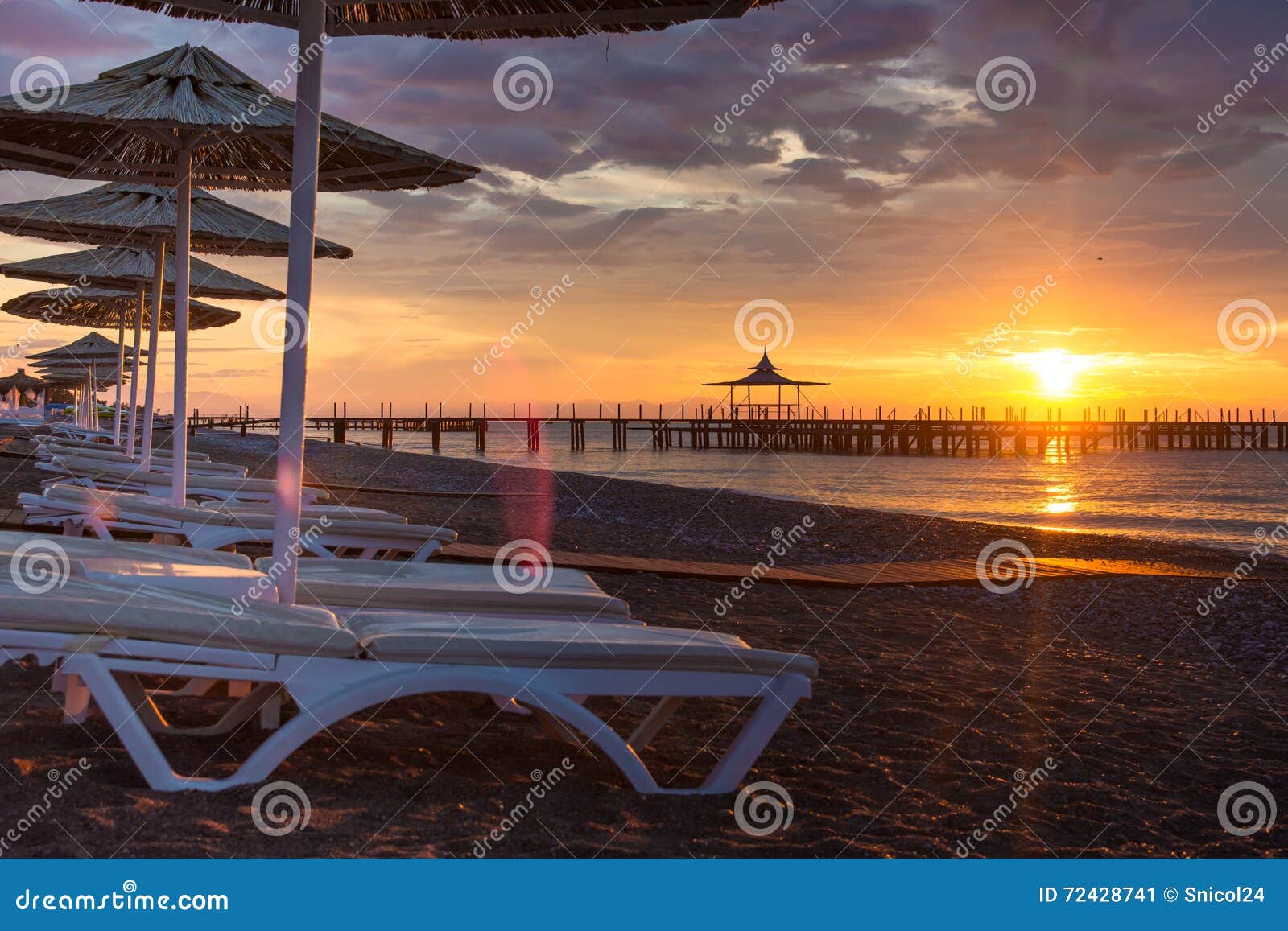Summer Beach Sunrise Sunset Stock Image - Image of wave, sunrise: 72428741