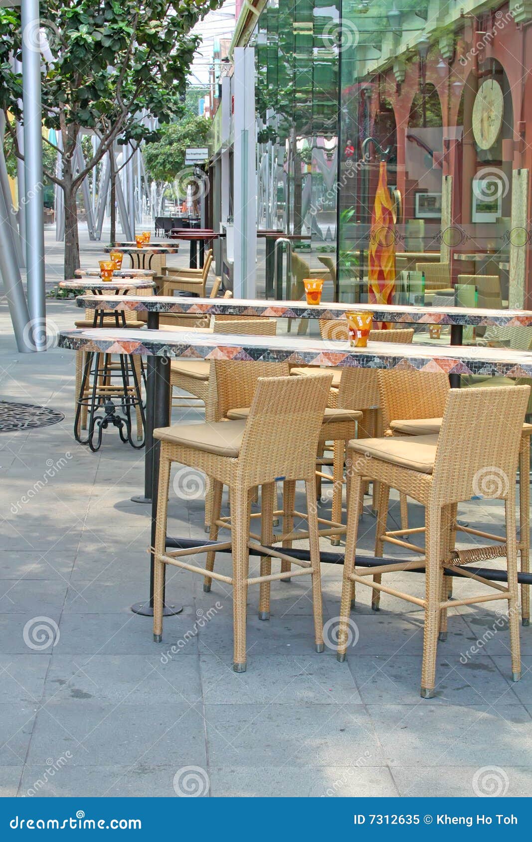 Summer Cafe Bistro stock image. Image of decoration, outside - 7312635