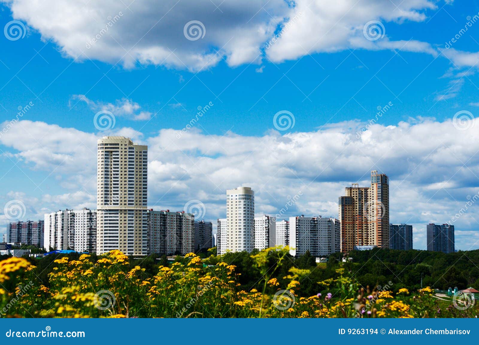 Summer cityscape stock photo. Image of skyscraper, structure - 9263194