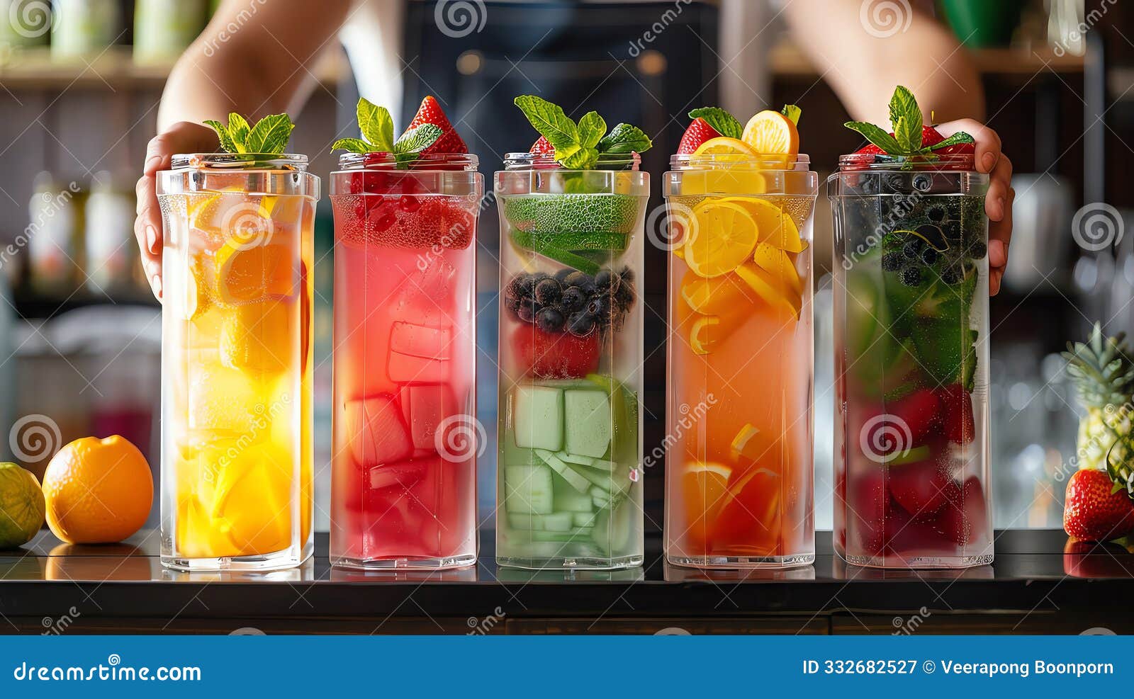 Summer Cool Slush Or Smoothie Iced Fruit Juice Dispenser Machine For ...