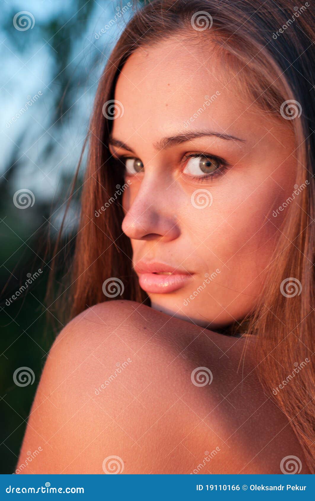 Summer evening portrait stock photo. Image of turn, simplicity - 19110166