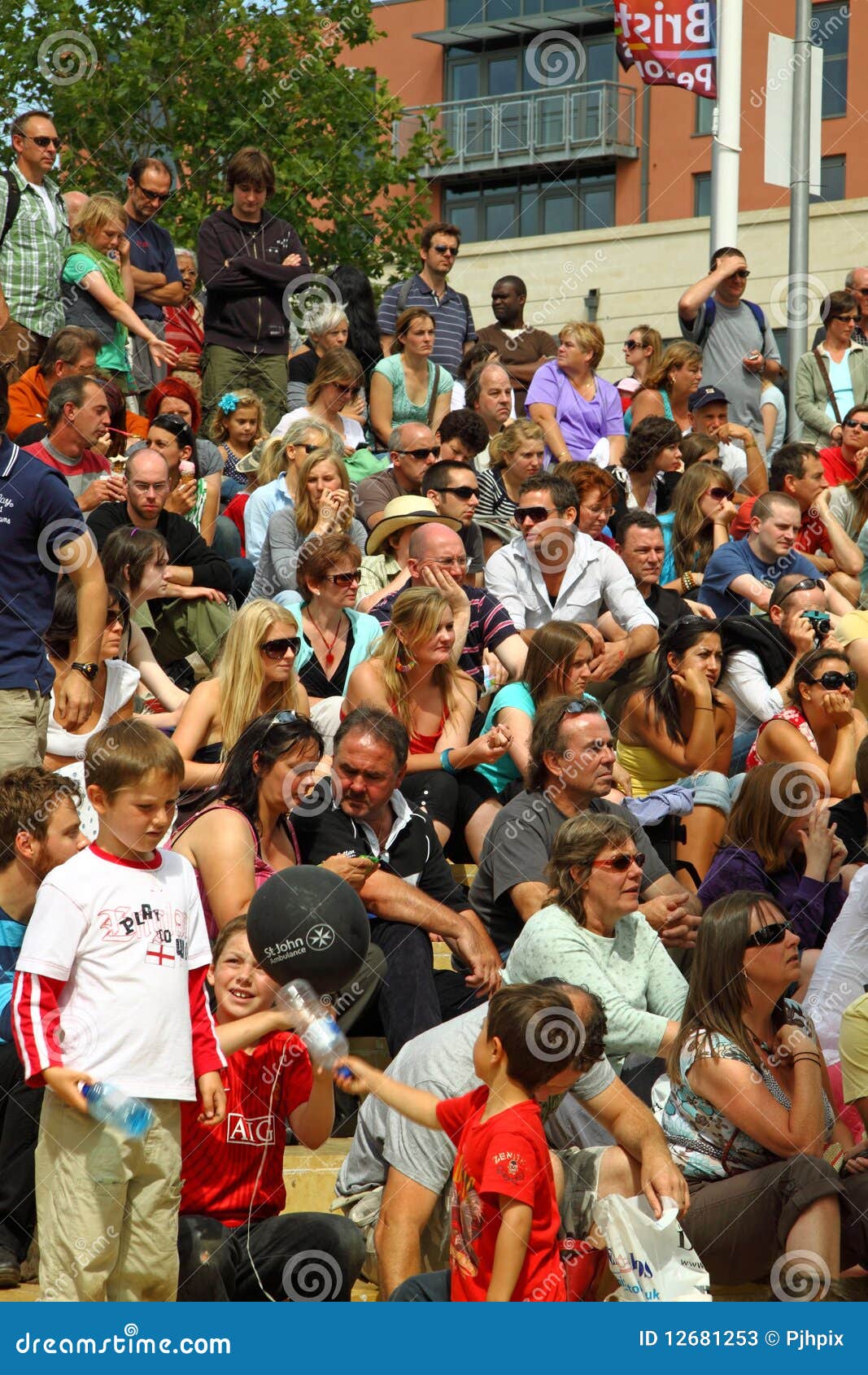 Summer Festival Crowd editorial stock photo. Image of intermission ...