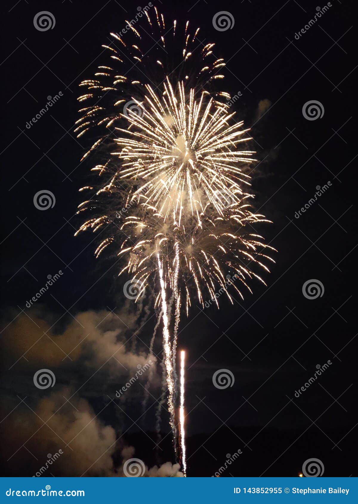 Fireworks stock image. Image of summer, fireworks, display - 143852955