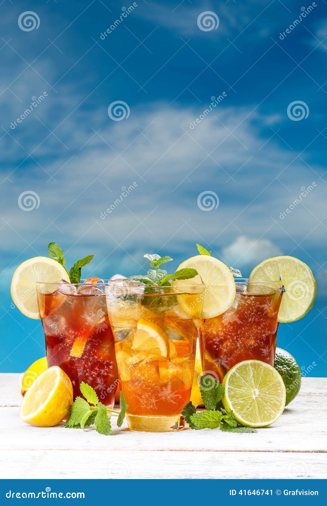 Summer iced tea stock image. Image of beach, vodka, appetizer - 41646741