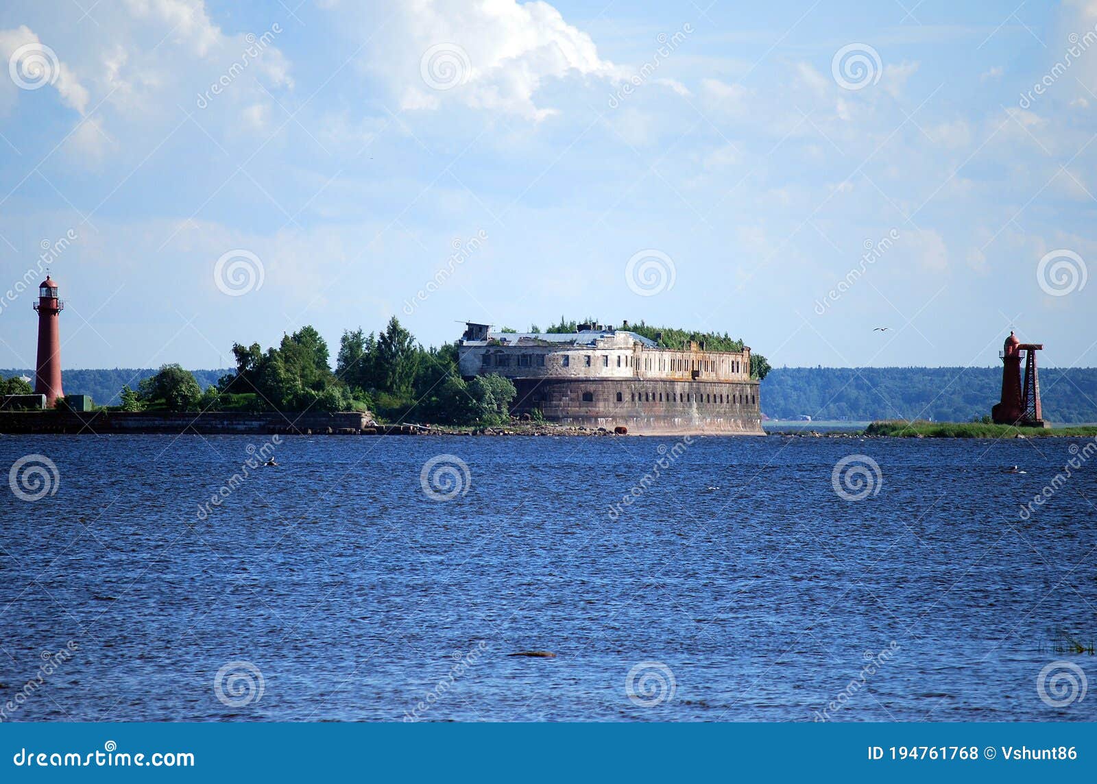 Summer Landscape with a Ring ROAD. Fort Peter 1 on the Neva Bay Stock ...