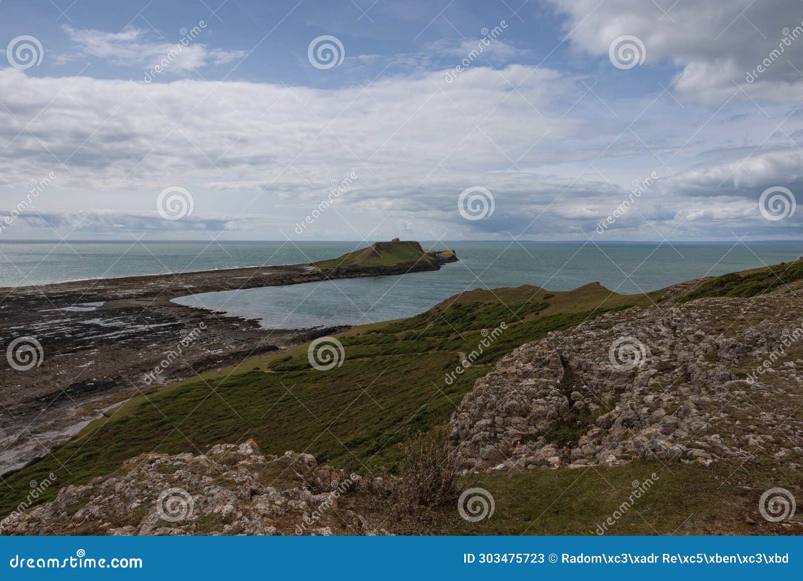 Summer Landscape of Worm S Head and Rhosilli Bay Stock Image - Image of ...