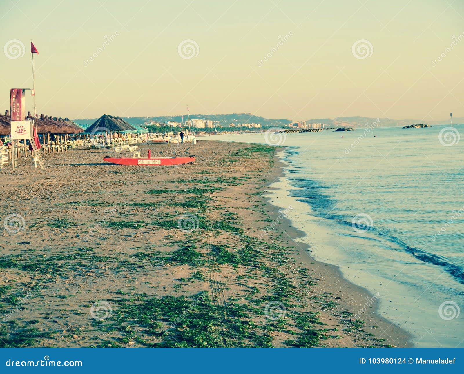 Summer Pescara beach italy editorial stock image. Image of destination ...