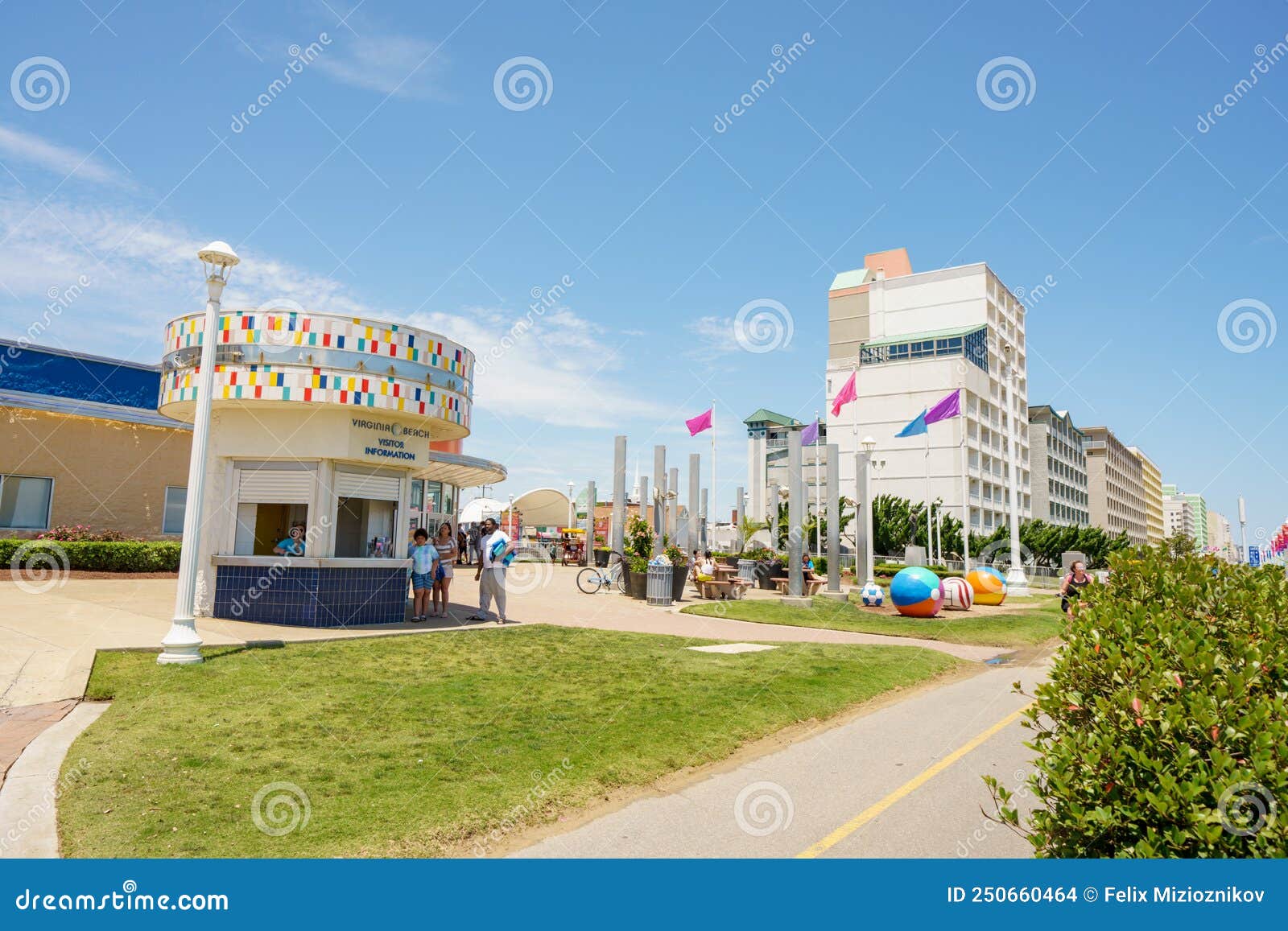Summer Scene on Virginia Beach Editorial Stock Image - Image of ...