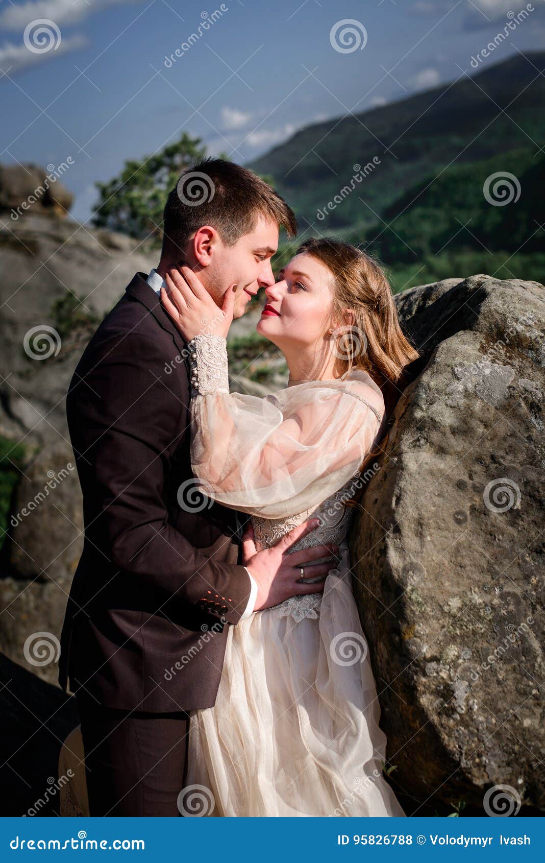 Summer Sun Shines Over the Old-fashioned Wedding Couple Stock Photo ...