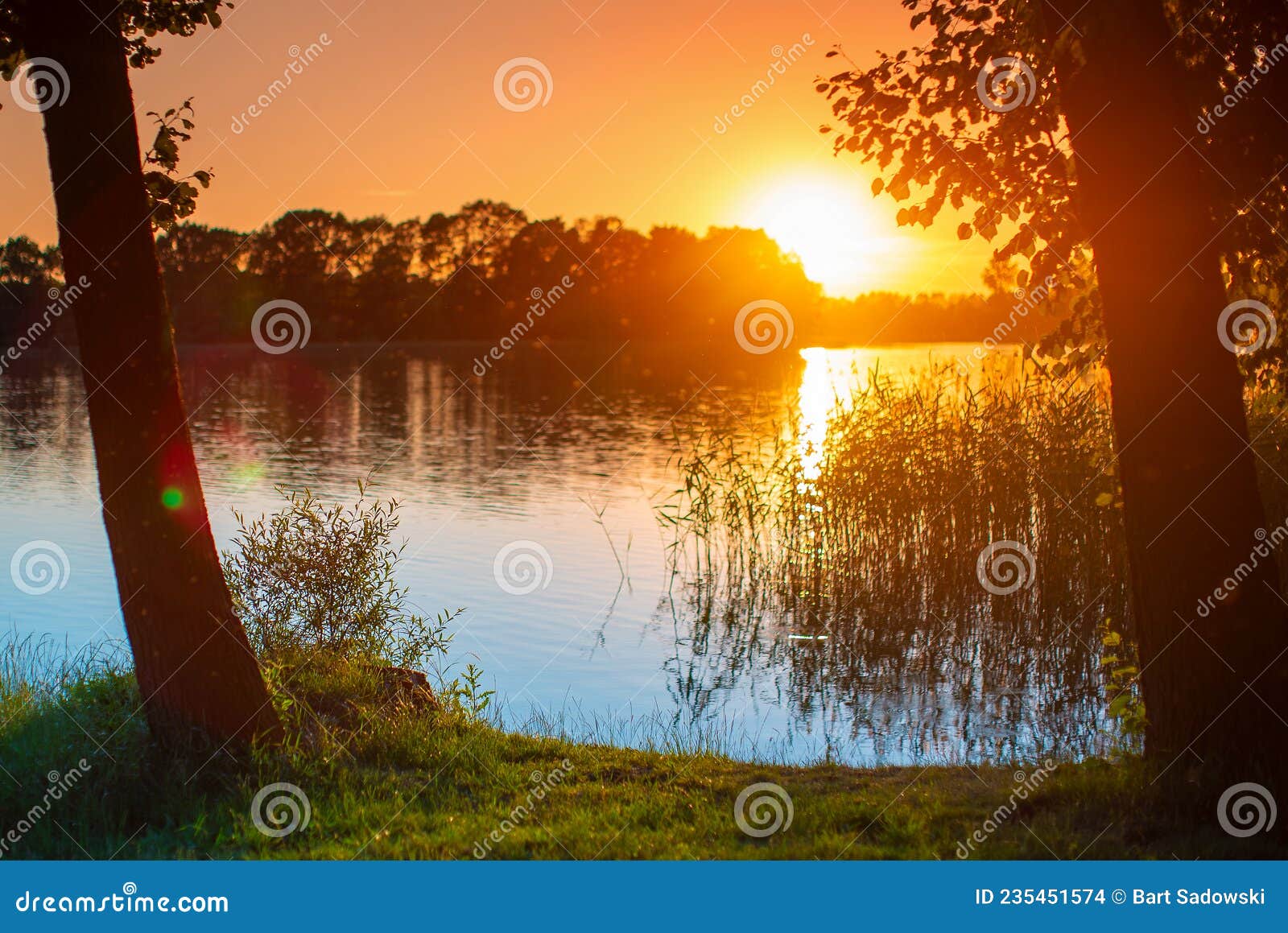 Summer Time Lake Side View at Sunset Stock Photo - Image of summer ...