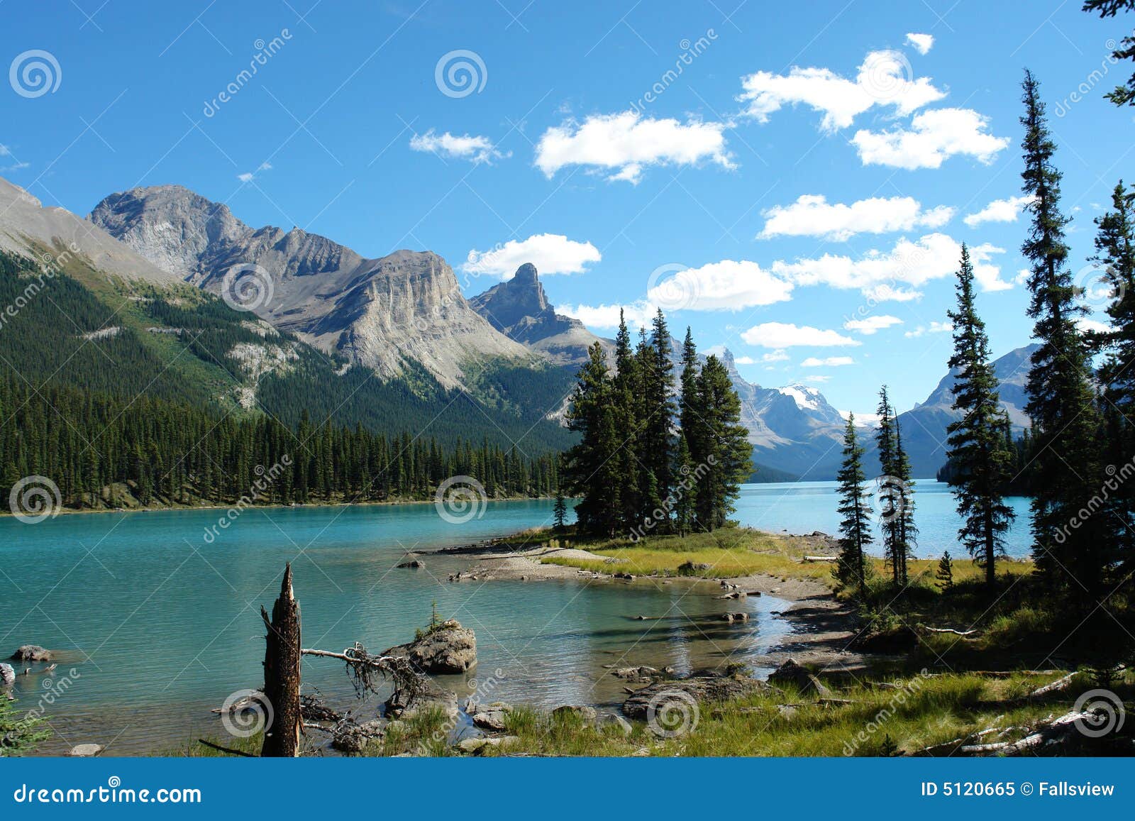 Summer View of Spirit Island Stock Image - Image of scenic, landscape ...