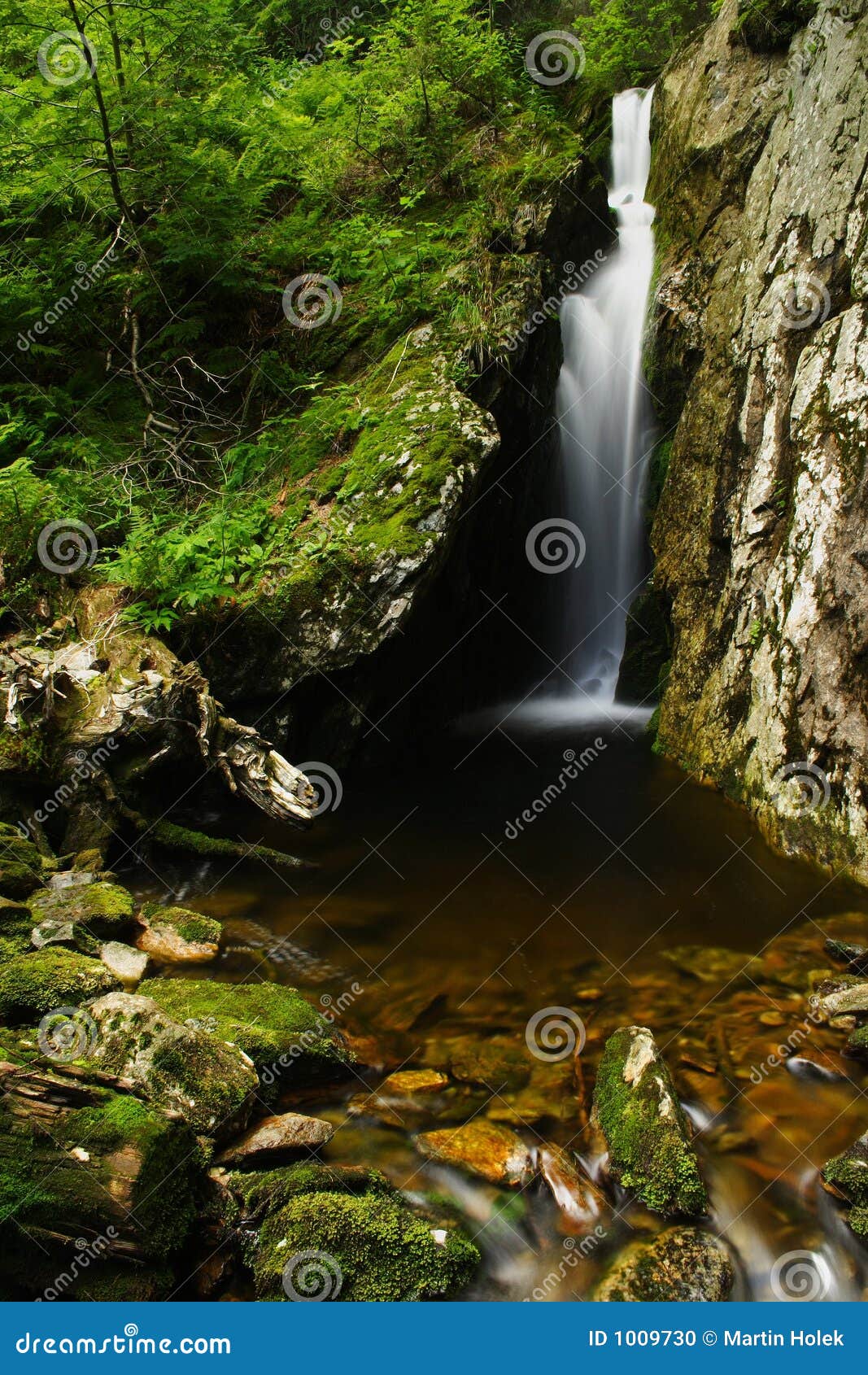 Summer waterfall stock photo. Image of calmness, waterfall - 1009730