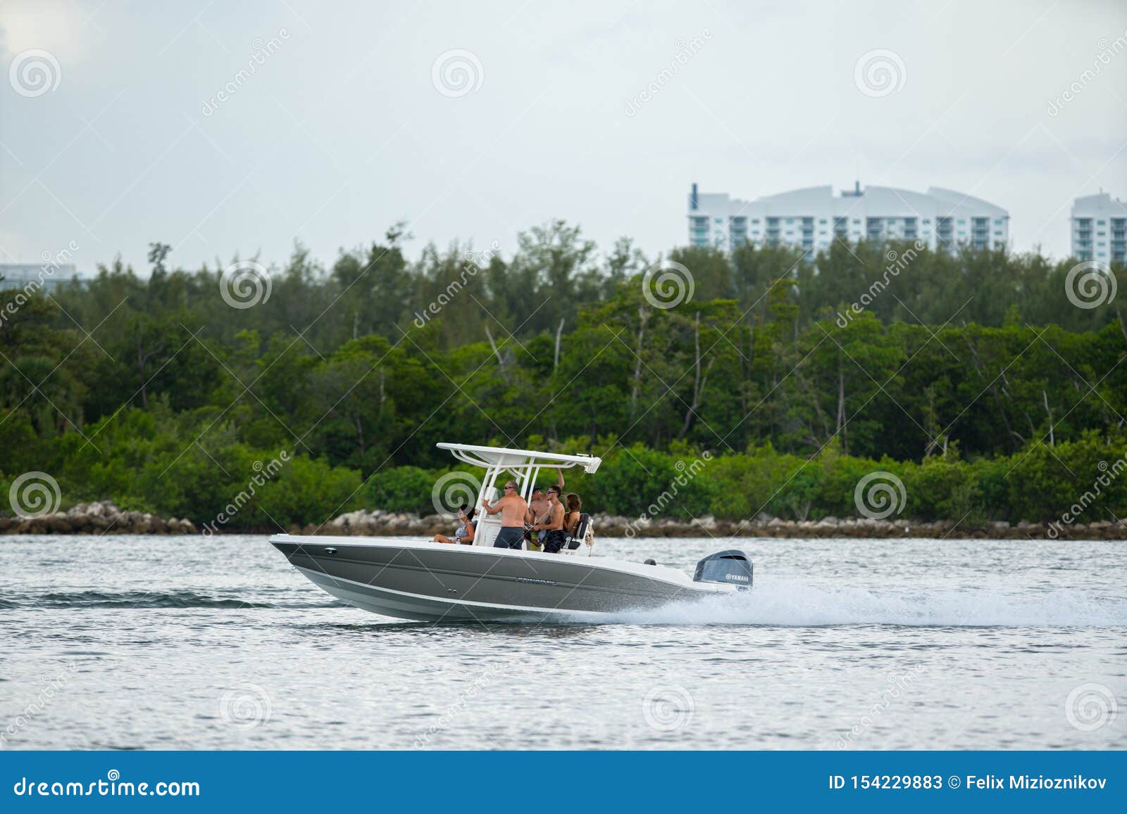 Summertime in Miami. People Boating on the Weekend and Having Fun ...