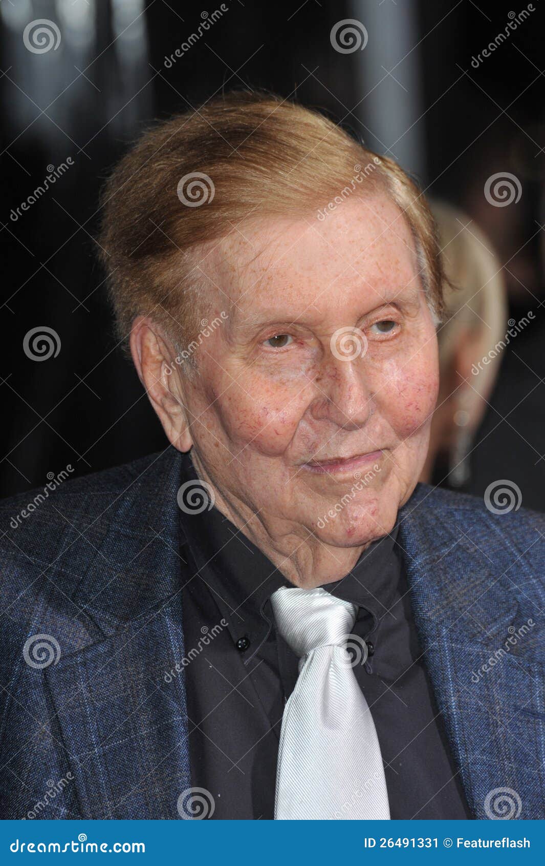 Sumner Redstone foto editorial. Imagem de teatro, janeiro - 26491331