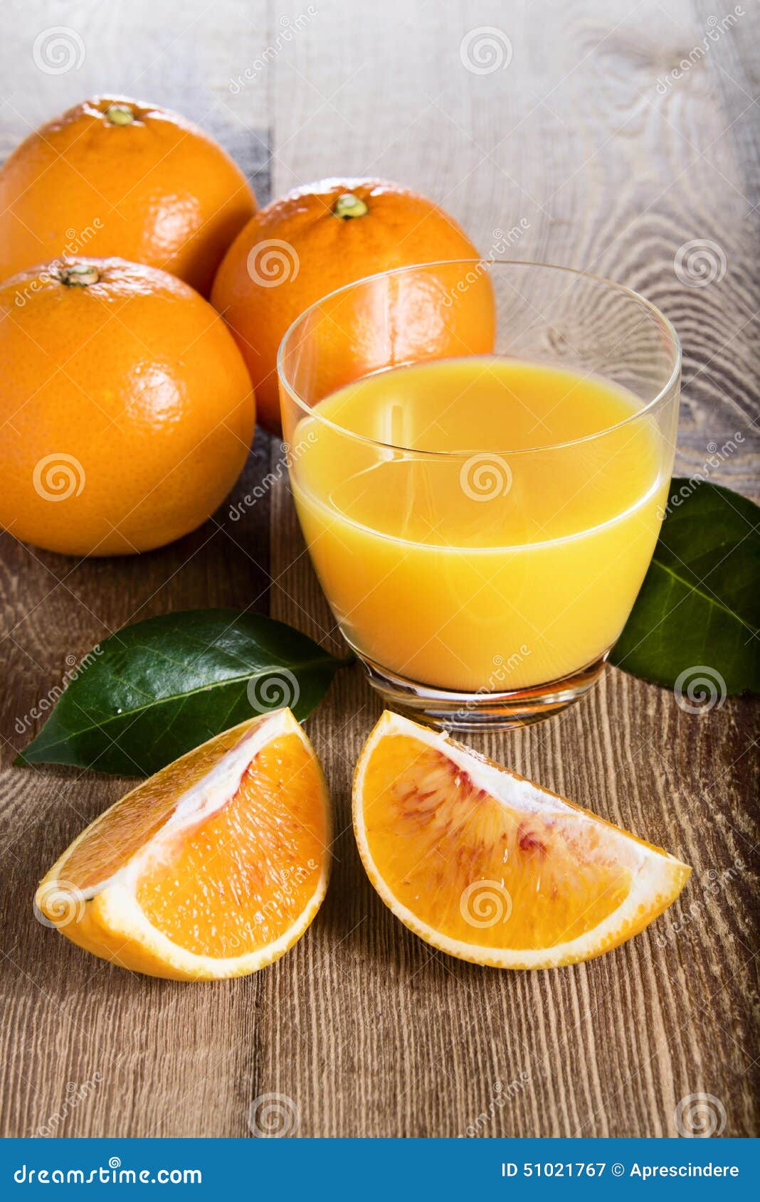 Sumo de laranja imagem de stock. Imagem de doce, bebida - 51021767