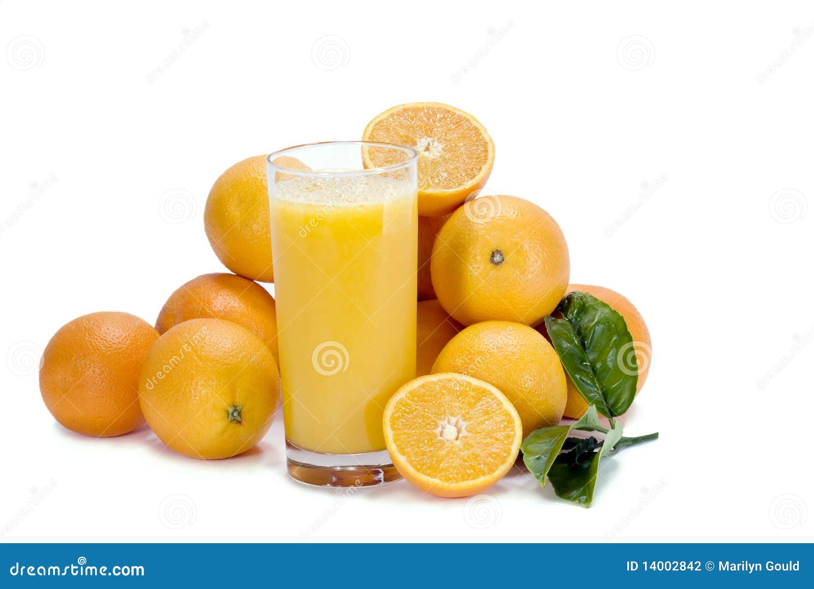 Sumo de laranja e laranjas foto de stock. Imagem de fruta - 14002842