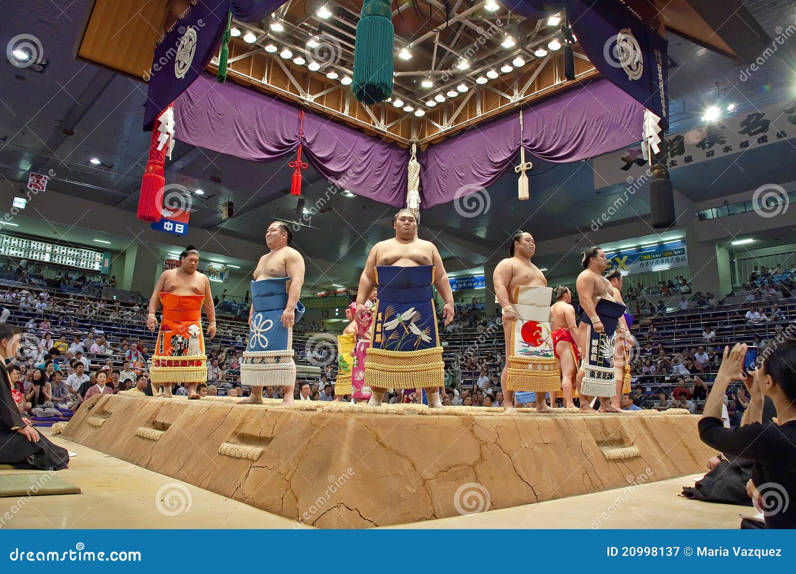 Sumo Tournament editorial photography. Image of practice - 20998137
