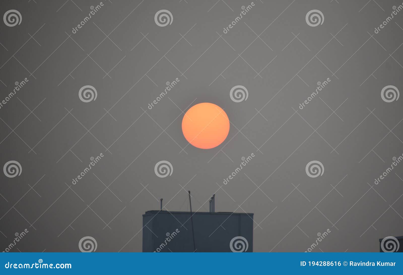 Snap of the Sun stock photo. Image of horizon, beauty - 194288616