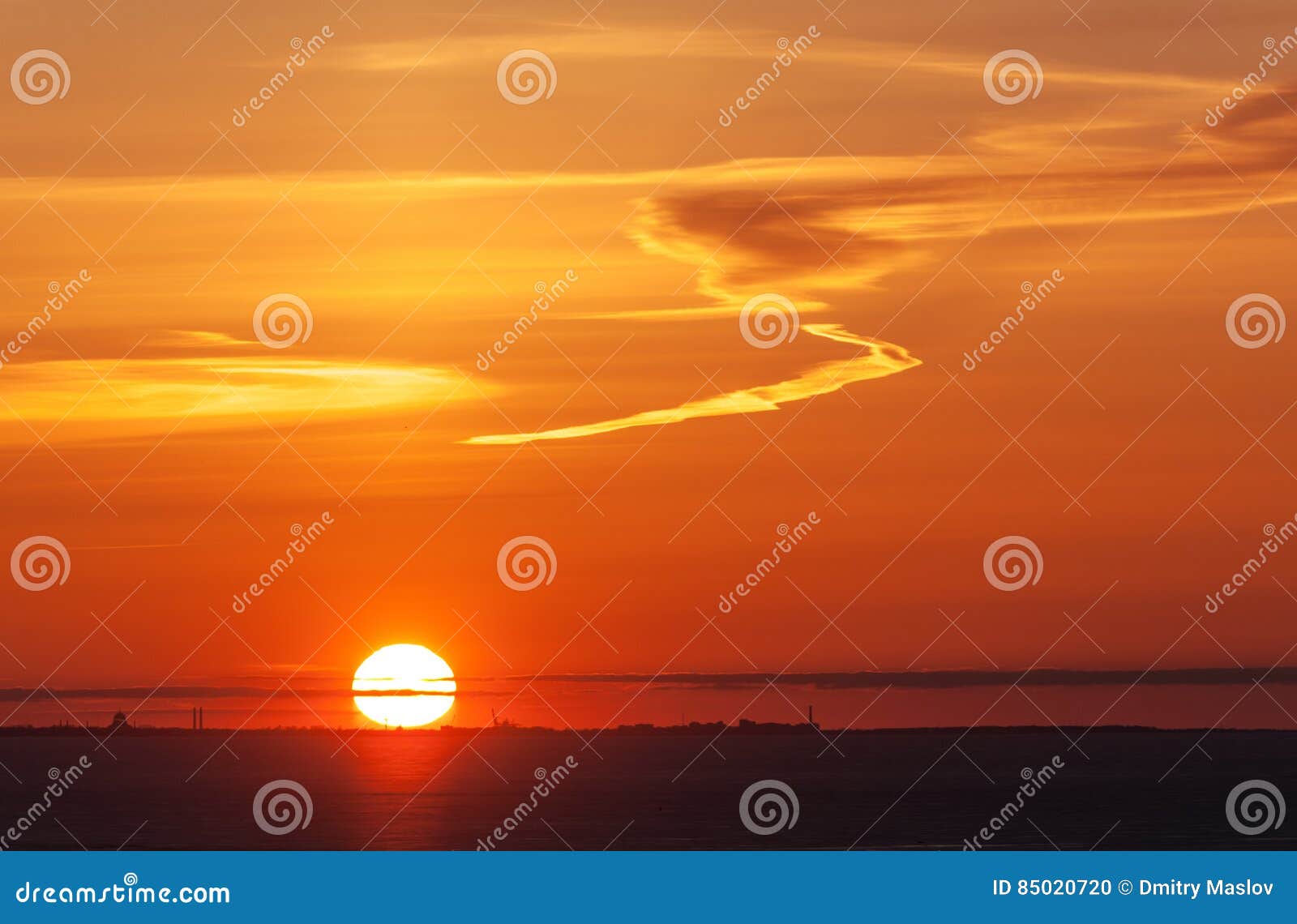 Sun above the horizon stock photo. Image of nature, winter - 85020720