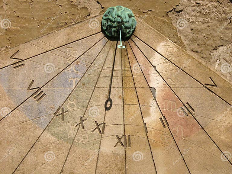 Sun clock stock image. Image of dials, ruins, dial, historic - 3133455
