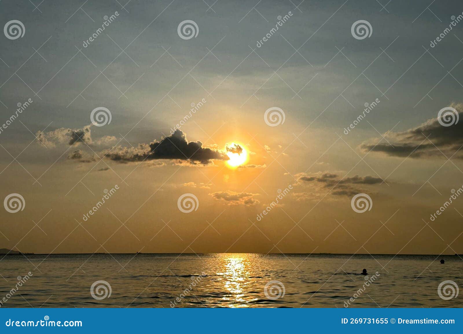 Sun and the cloud stock image. Image of sunshine, cloud - 269731655