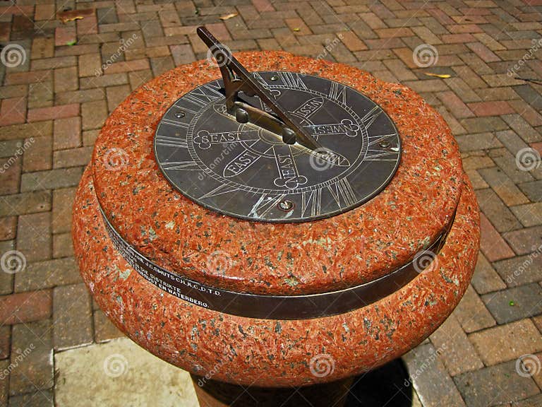 SUN DIAL CLOCK at the JAN SMUTS HOUSE Editorial Photography - Image of ...