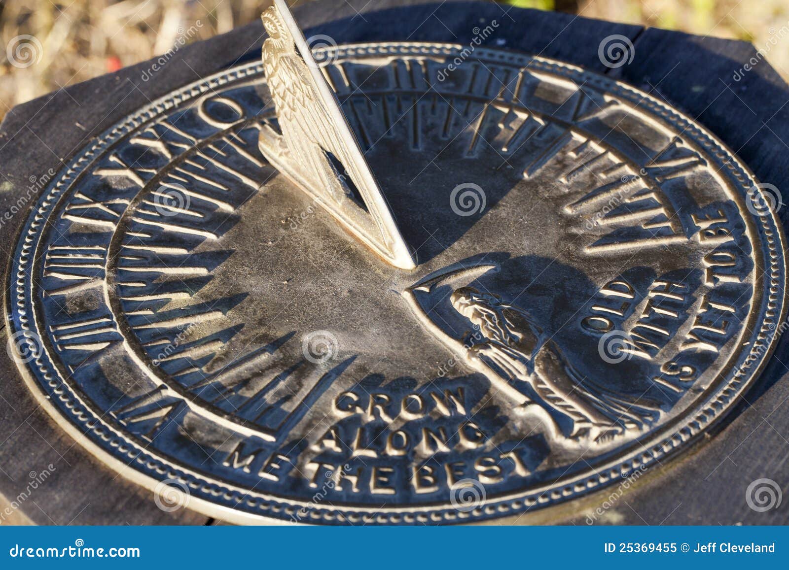 Sun Dial in Direct Sunlight Showing Time Stock Image - Image of dial ...