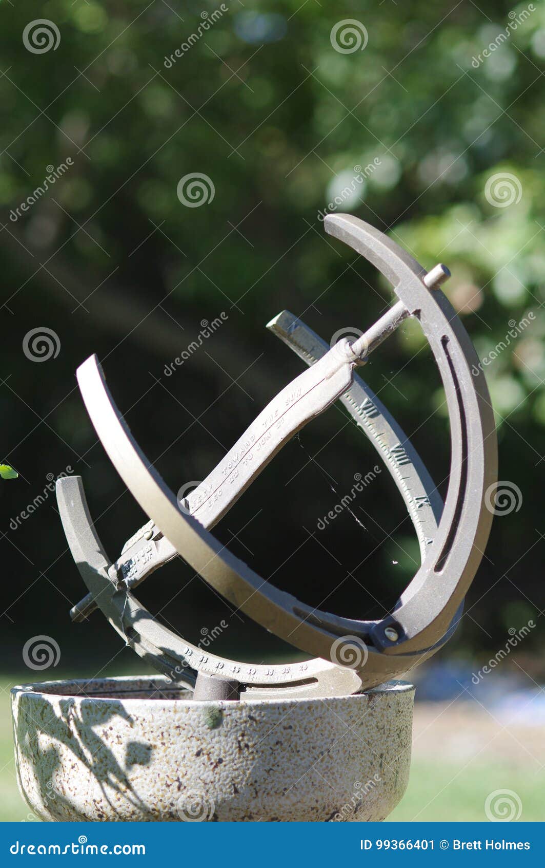 Sun dial stock image. Image of circle, closeup, obsolete - 99366401